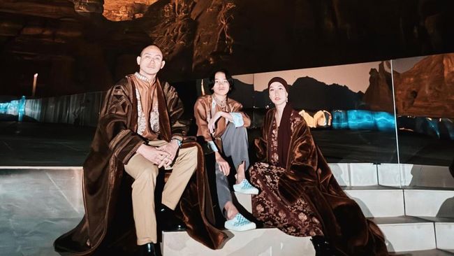 Blog Copy Copy: 5 Potret BCL dan Tiko Lanjut Liburan Setelah Umrah ... Blog Copy Copy: 5 Potret BCL dan Tiko Lanjut Liburan Setelah Umrah ...