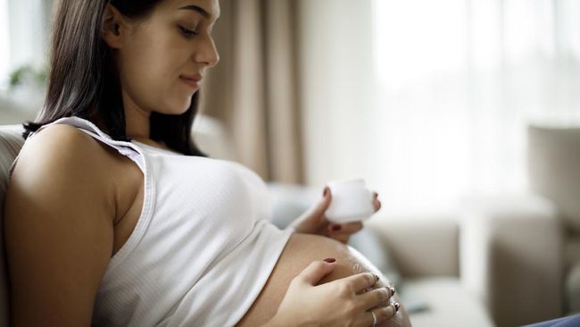 Ibu Hamil Ingin Luluran dan Scrub Badan, Simak Rekomendasi yang Aman