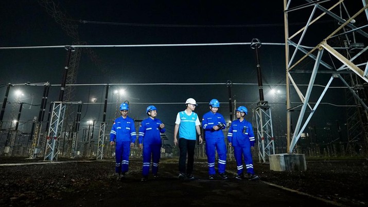 Penjualan Naik, Ini Strategi PLN Listriki Sektor Bisnis & Industri