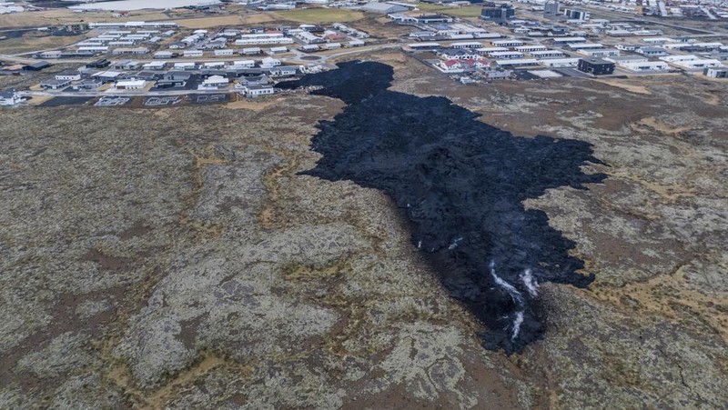 Potret Lahar Panas Letusan Gunung Api Bakar Rumah-Rumah Warga Islandia