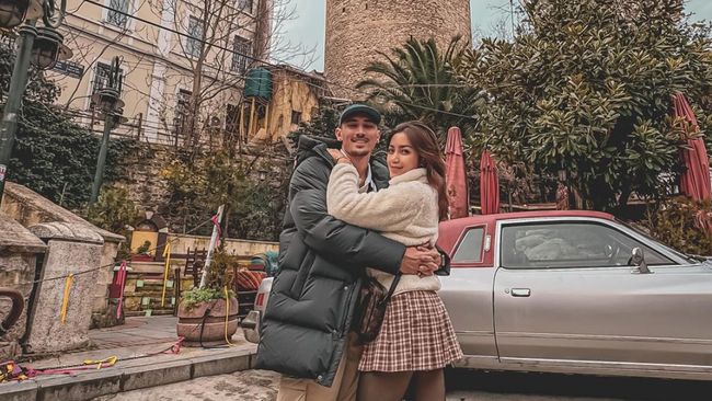 Vincent Suami Jedar Belajar Kesuburan Pria, Awalnya Mengira Bentuk ...