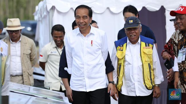 IKN Ditinggal Kepala Otorita & Wakil, Jokowi Buka Suara! IKN Ditinggal Kepala Otorita & Wakil, Jokowi Buka Suara!