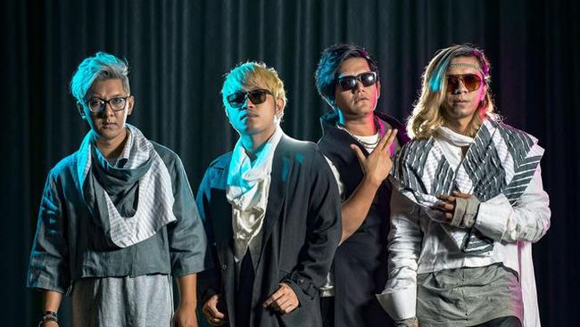 Lirik Lagu Lepaskan Diriku - J-Rocks