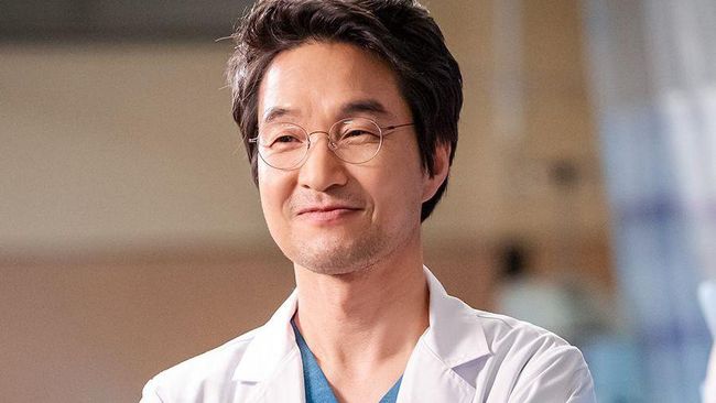 Bintang 'Dr. Romantic' Han Suk Kyu akan Membintangi Drakor Thriller 'The Intimate Traitor ...