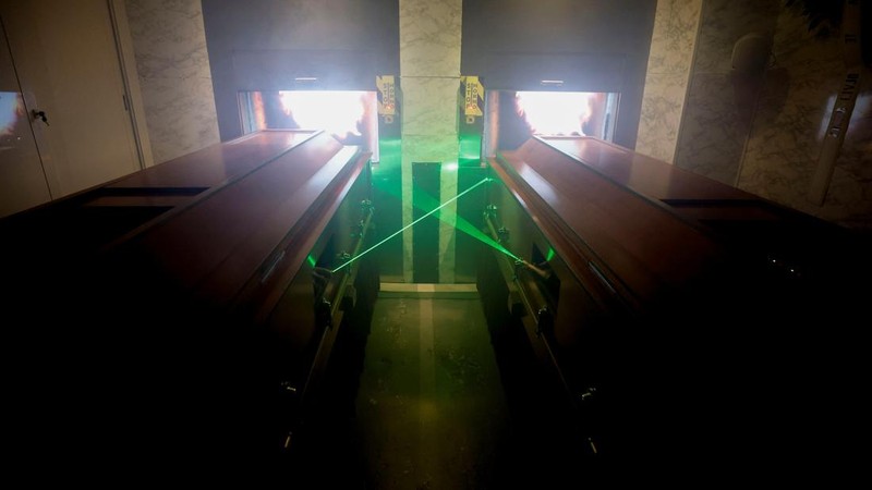 Main Game Teka-Teki dalam Peti Mati, Sensasinya Bikin Takut Gak?