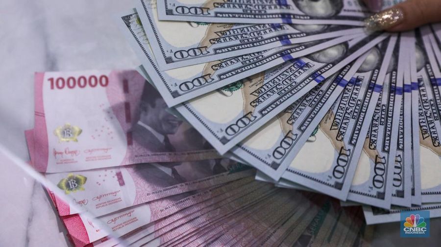Trump Effect Bikin Rupiah Merana, Dolar Naik ke 16.430