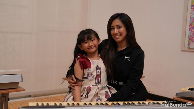 Ini Kisah Bunda Jessica yang Punya Anak Ber-IQ 146 dan Kuasai 4 Bahasa