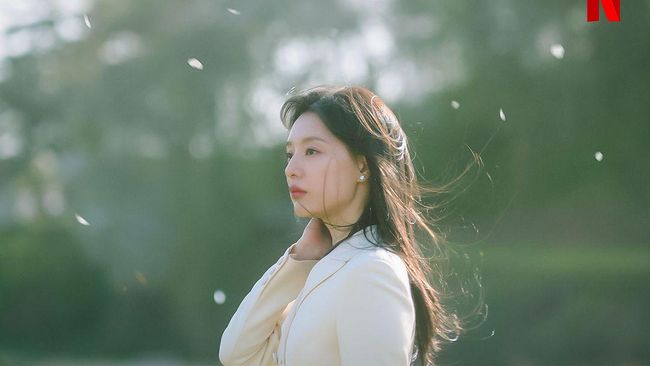 5 Rekomendasi Drakor Populer dari Aktris Cantik Kim Ji Won, Dapat ...