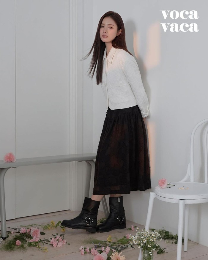 Rekomendasi OOTD ala Shin Se Kyung dalam Pemotretan Terbaru bersama Brand Pakaian Voca Vaca - Foto 1