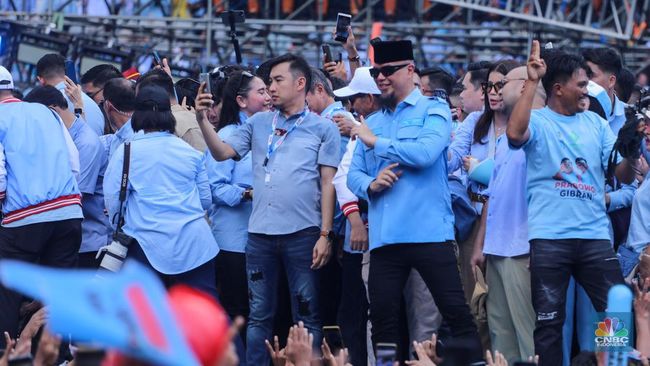 Potret Titiek Soeharto, Didit Prabowo & Deretan Artis Ikut Padati GBK Potret Titiek Soeharto, Didit Prabowo & Deretan Artis Ikut Padati GBK
