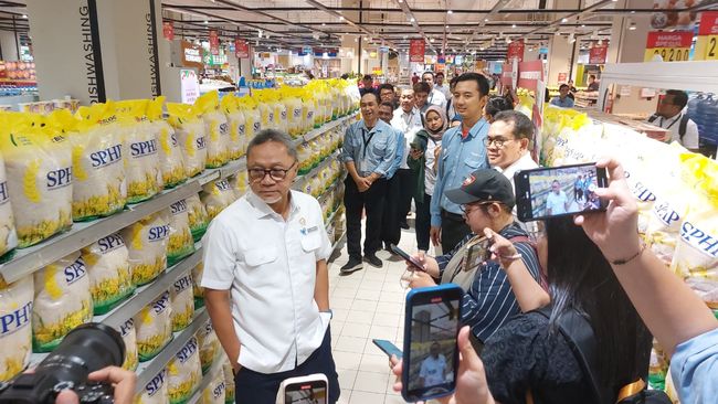 Zulkifli Hasan Ungkap 2 Penyebab Harga Beras Premium Meroket