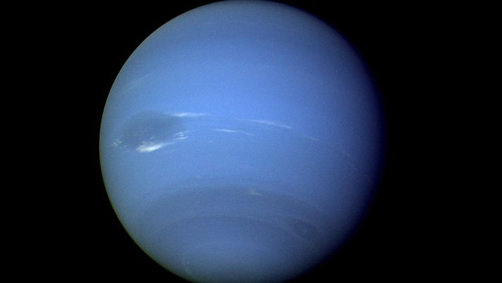 Astronom Temukan 3 Bulan Baru di Neptunus & Uranus