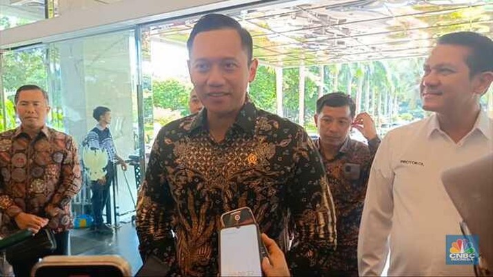 Sowan Perdana ke Airlangga, AHY Dapat Tugas Ini