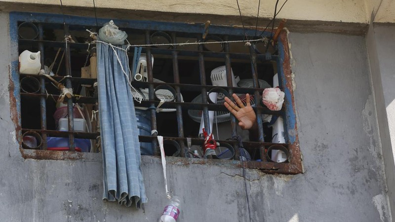 Negara Ini Chaos, Geng Kriminal Serbu Penjara-Ribuan Narapidana Kabur