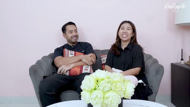 Kiky Saputri Mengidap Kista Ovarium, Kenali Gejala dan Penyebabnya!