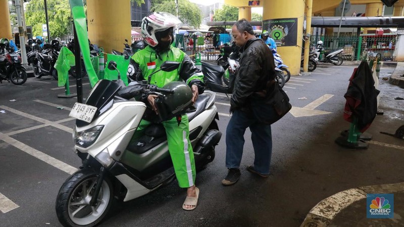 Harap-Harap Cemas Driver Ojol terkait Pernyataan Gojek-Grab soal THR