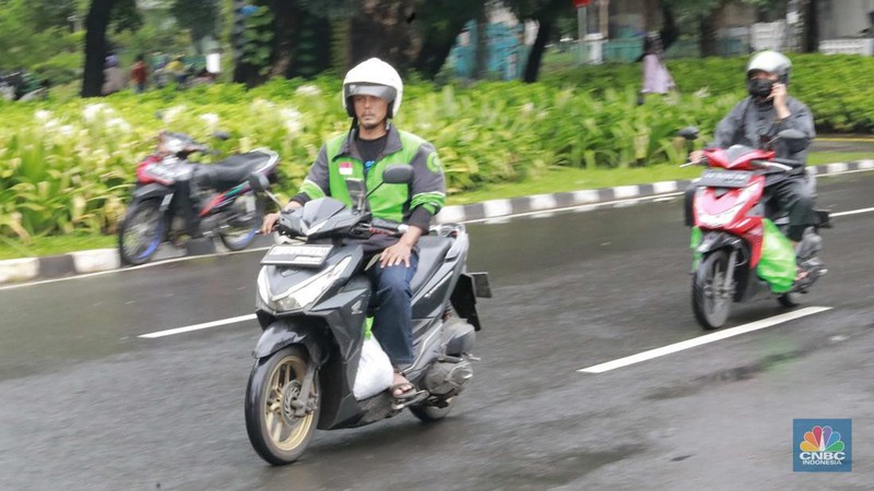 Harap-Harap Cemas Driver Ojol terkait Pernyataan Gojek-Grab soal THR