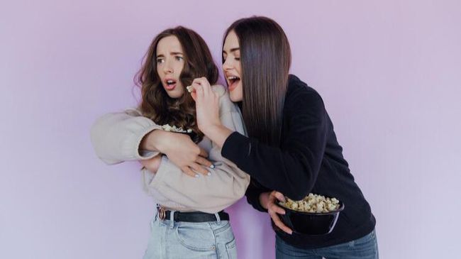 Duh, 3 Zodiak Ini Sering Terjebak dalam Toxic Friendship!