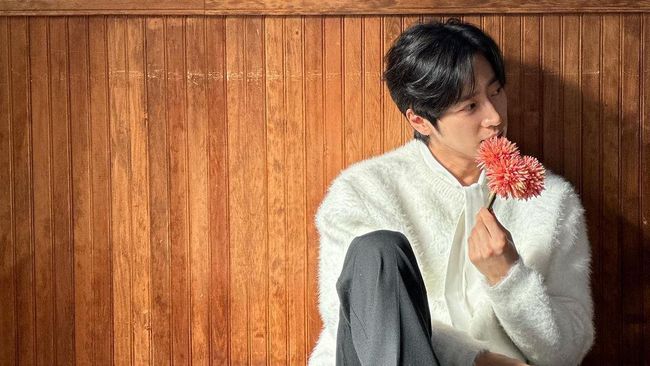 Selamat! Aktor Korea Lee Sang Yeob Resmi Menikah dengan Pasangan Non-Selebriti