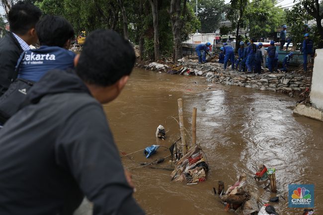 47 RT di Jakarta Terendam Banjir Luapan Ciliwung-Rob, Ini Lokasinya