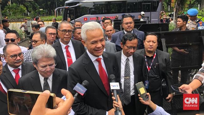 Ganjar-Mahfud Tiba di MK Jelang Sidang Gugatan Pilpres 2024