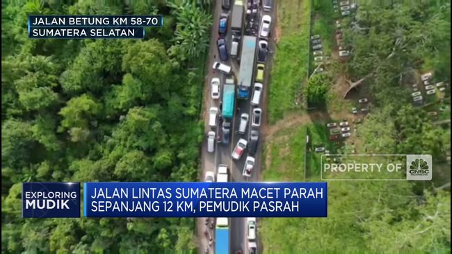 Jalan Lintas Sumatera Macet Parah Sepanjang 12 Km, Pemudik Pasrah