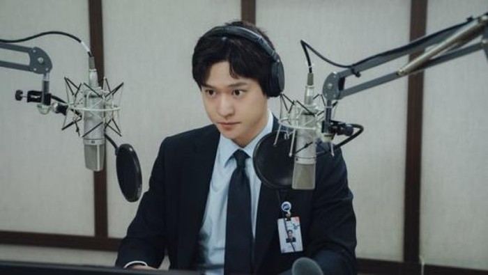 Rilis Cuplikan Terbaru, Go Kyung Pyo Siap Membuatmu Tertawa di Drakor "Frankly Speaking"