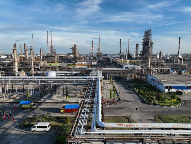 Kenapa RI Impor BBM dari Malaysia & Singapura? Terungkap Ini Alasannya