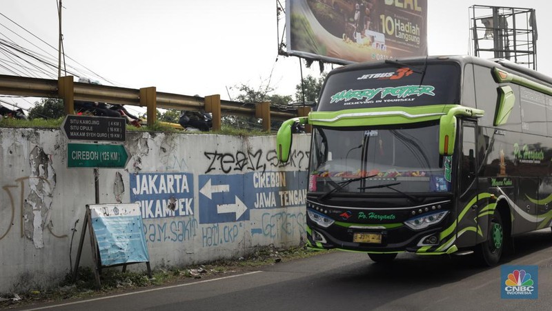 H-2 Lebaran, Lalu lintas Simpang Jomin Ramai Lancar