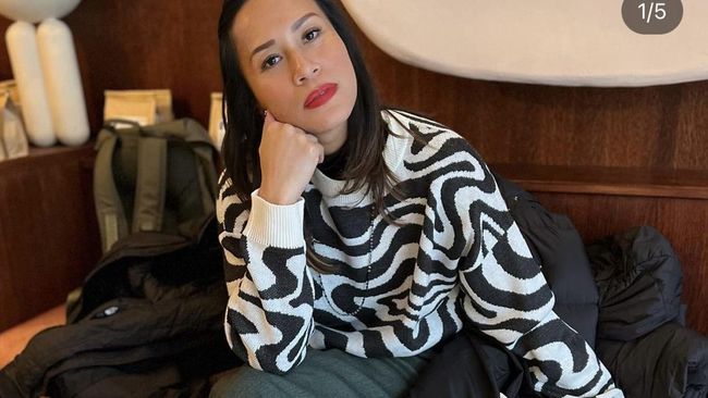 Hamil di Usia 43 Th, Inong Ayu Istri Abimana Aryasatya Akui Sulit ...