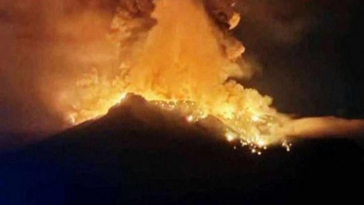 Gas SO2 dari Erupsi Gunung Ruang Berbahaya? Ini Kata Badan Geologi