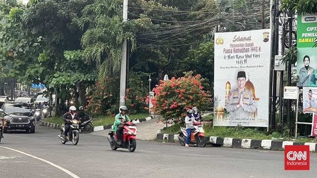 Kapolda Jateng Respons soal Masif Baliho & Masuk Bursa Pilgub Kapolda Jateng Respons soal Masif Baliho & Masuk Bursa Pilgub