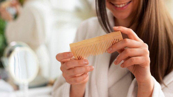 Jenis-jenis Sisir Rambut Beserta Fungsinya, Jangan Sampai Tertukar!