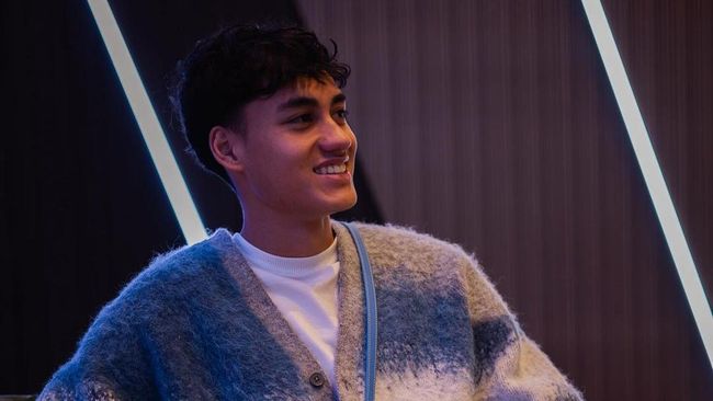 7 Potret Gaya Rafael Struick Pemain Timnas Indonesia di Luar Lapangan ...