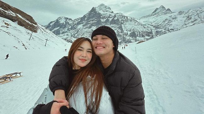 7 Potret Kebersamaan Rizky Febian & Mahalini, Segera Nikah Usai Hampir 1 Tahun Tunangan - Foto 1
