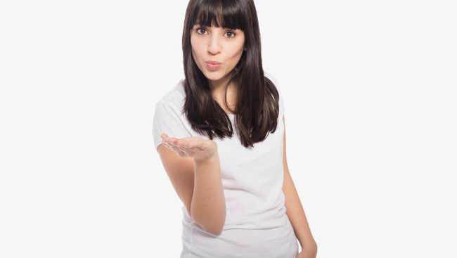 Panduan untuk Memilih Jenis Poni yang Tepat Sesuai Bentuk Wajahmu