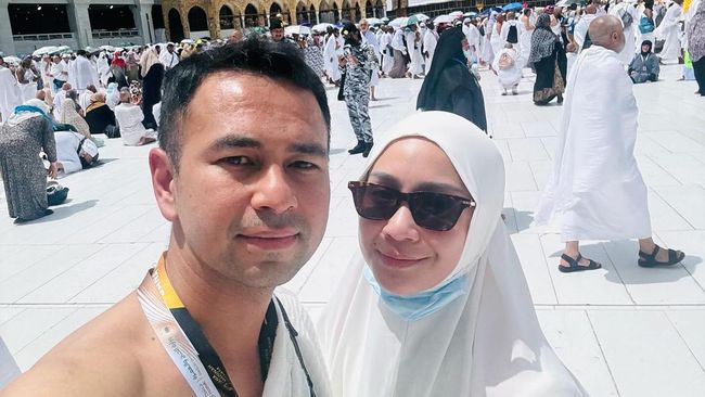 5 Potret Nagita Slavina dan Raffi Ahmad Jalani Ibadah Haji di Makkah - Foto 1
