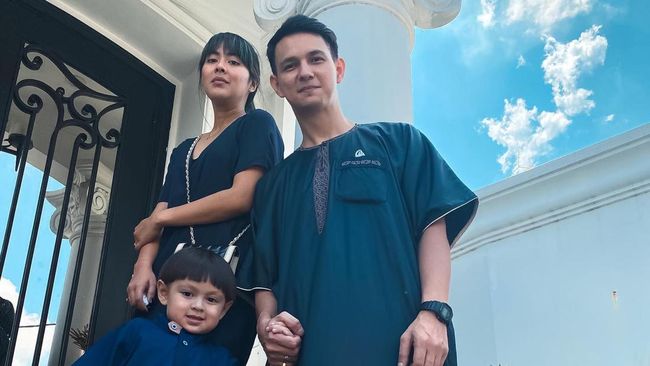 Alasan Marcell Darwin Tak Gengsi Belajar Agama ke Istri usai Mualaf