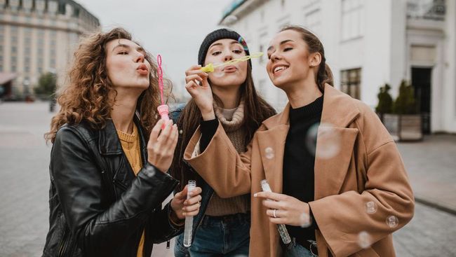 7 Kegiatan Girls Day Out yang Bisa Kamu Lakukan bersama Sahabat, Yuk ...