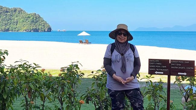 Reaksi BCL Lihat Kondisi Ibunda Ashraf Mata Diperban usai Jalani Operasi