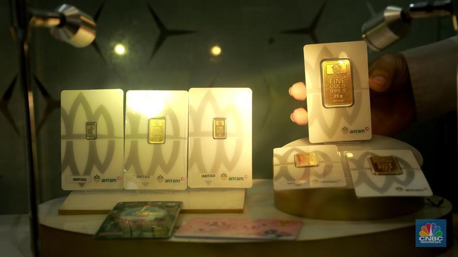 Usai Cetak Rekor 4 Hari, Harga Emas Antam Hari Ini Ambruk Parah