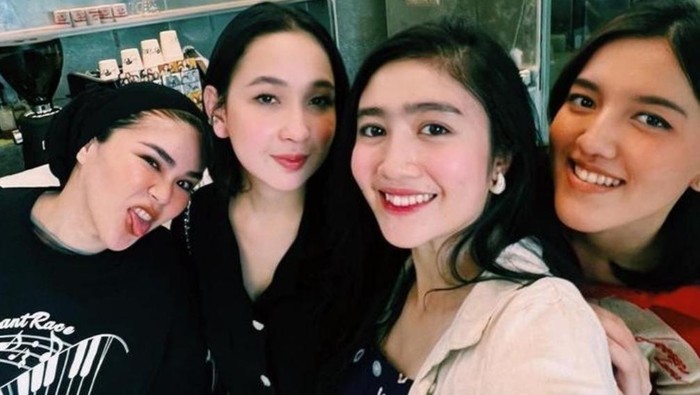 Dulunya Jadi Favorit Remaja, Ini Kabar Terbaru Personel Girlband Blink Setelah Bubar