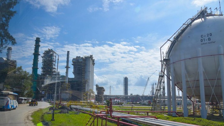 Kilang Minyak Terbesar RI Beroperasi September 2025, Ini yang Punya