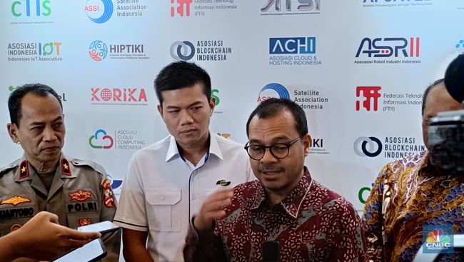 Jokowi Upacara 17 Agustus di IKN, Internet Sudah Ngebut