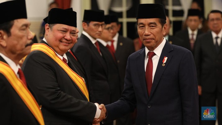 Airlangga Gelar Syukuran Usai Terima Tanda Kehormatan dari Jokowi