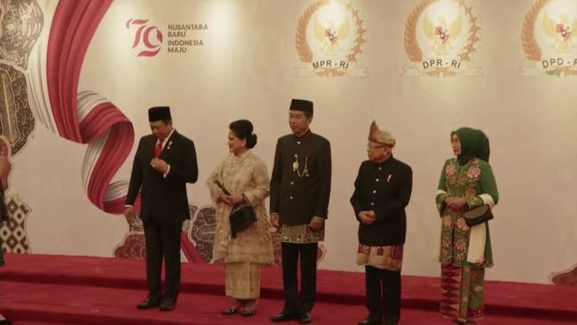 Hadir di Sidang Tahunan MPR, Jokowi Kenakan Baju Adat Betawi