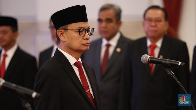 Profil Taruna Ikrar, Ahli Farmasi Kontroversial Jadi Kepala BPOM