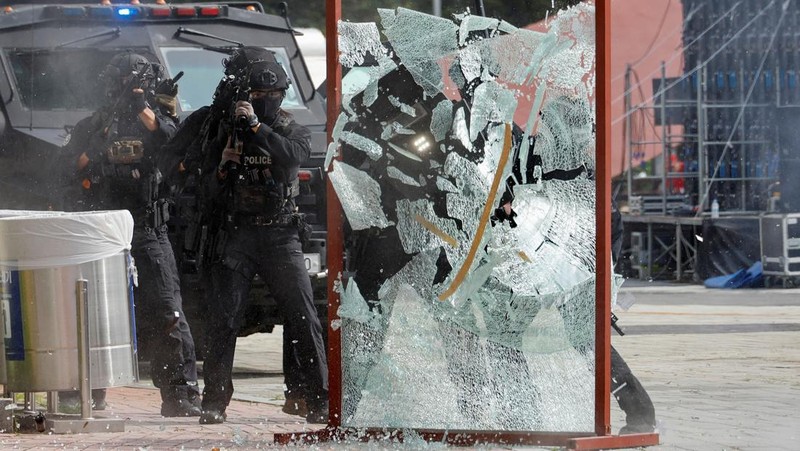 Potret Pasukan Antiteror Korsel Siaga Serangan Mematikan Kim Jong Un