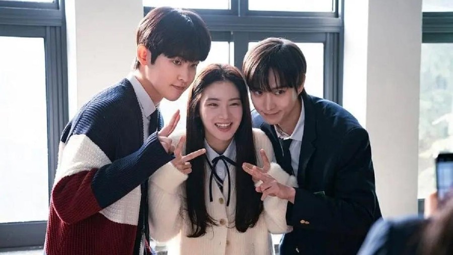 Jelang Tamat, Segini Perolehan Rating Drama Korea 'Perfect Family' Jelang Tamat, Segini Perolehan Rating Drama Korea 'Perfect Family'