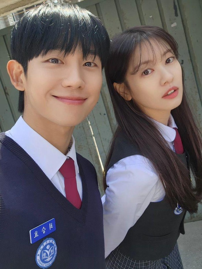 Pancarkan Chemistry Apik di Drakor Love Next Door, Intip Potret ... Pancarkan Chemistry Apik di Drakor Love Next Door, Intip Potret ...